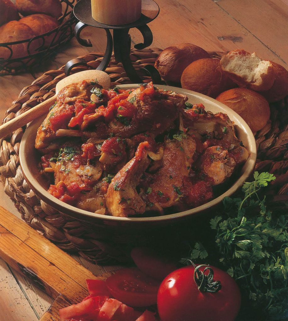 Sautéed rabbit with mushrooms from Casseroles: Le Cordon Bleu Home ...