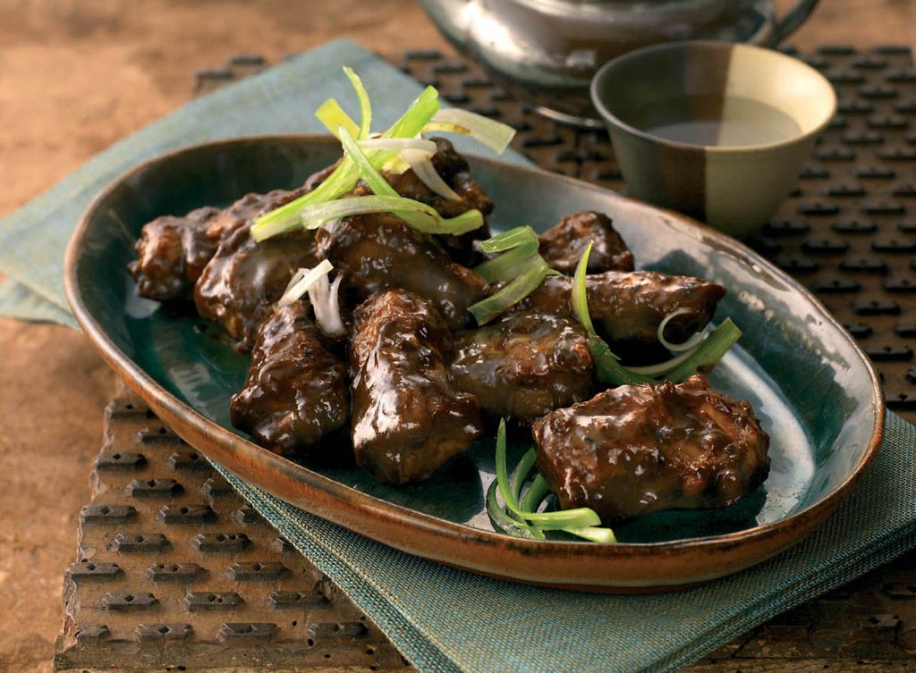 Spare Ribs in Black Bean Sauce from China: A Cookbook by Terry Tan
